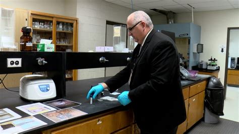 Texas Dps Provides Tour Of Crime Lab In Amarillo