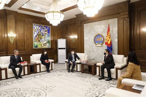 Холбооны эрх зүйн байдлын тухай хуулийн төслийг өргөн барилаа