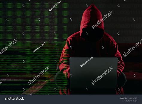 Hacker Foto E Immagini Shutterstock
