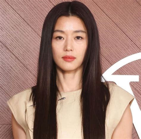 Jeon Ji Hyun Faces Harsh Backlash In China Echoing Jang Na Ras Fall From Grace 16 Years Ago