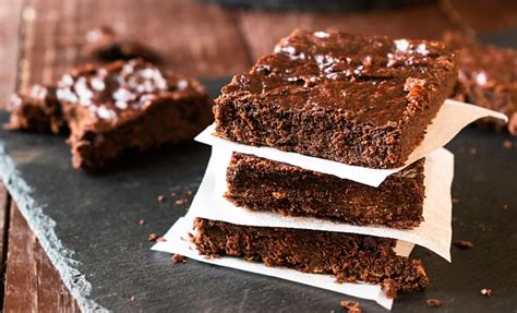 Немате ништо благо дома Направете брауни колачи од само 3 состојки Вистина мк