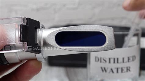 Beekeeping How To Calibrate A Honey Refractometer Reb 90atc Brix Moisture Baume Youtube