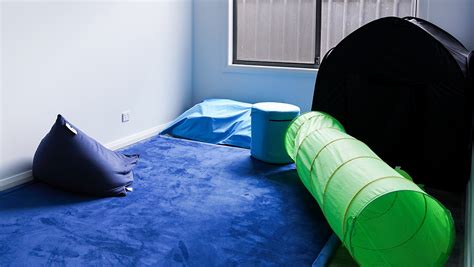 Melton Crest Support