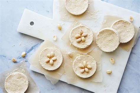 Mazapan Easy Homemade Recipe Mexican Recipes By Muy Delish