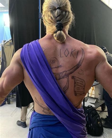 Thor Love And Thunder Hair Thor Tattooed Arm Thor Love And Thuder