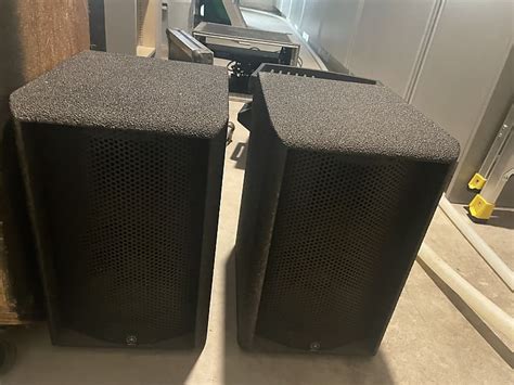 Speakers Reverb