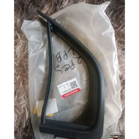 Original Perodua Alza Front Quater Glass Rubber Shopee Malaysia