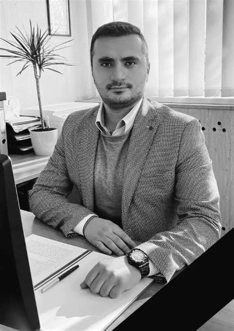 У Кривому Розі попрощалися із помічником судді який загинув внаслідок удару РФ ФОТО Читайте