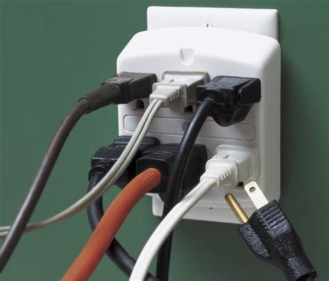 Three Risks To Avoid With Extension Cord Use SERVPRO Of Northwest Cincinnati