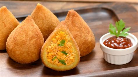 Coxinha De Frango Com Catupiry® Guia Da Cozinha