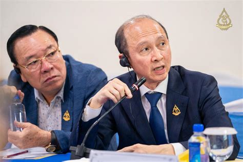 អ្នកឧកញ៉ា លី យ៉ុងផាត់ ប្រធានសមាគមឧកញ៉ាកម្ពុជា ជួបពិភាក្សាការងារជាមួយ