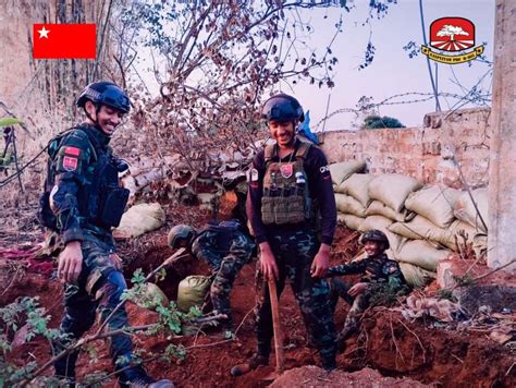 မိုးဗြဲမြို့ကို စစ်တပ်က ဆက်လက် စစ်ကြောင်းထိုးနေ၍ တိုက်ပွဲပြင်းထန်နေပြီး