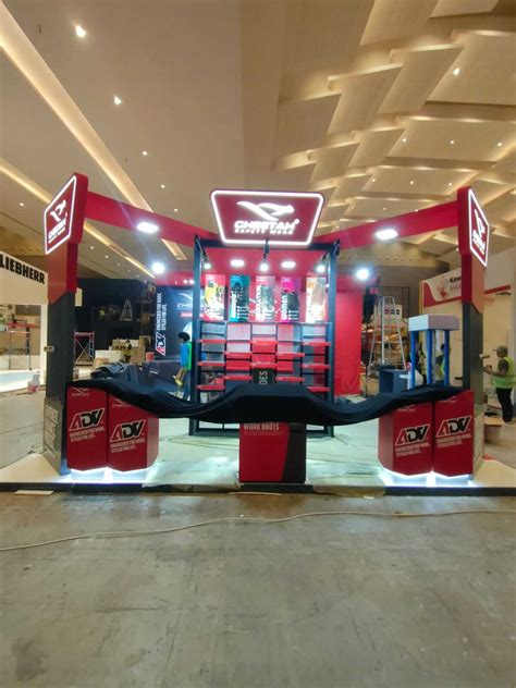 Sewa Booth Kayu Special Design Standpro