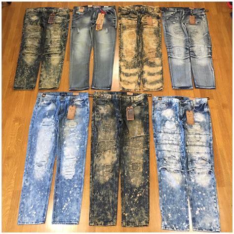 Acid Wash Jeans Men Outfit