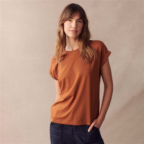 Little Lies Rust Rhodes Tee By San Sebastian