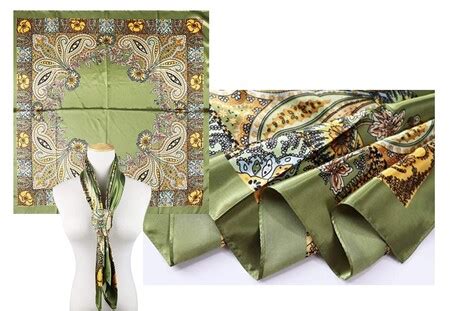 Seis Fulares Estampados Para Complementar Tus Looks Urbanos En Otoño