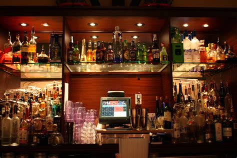 Connected Montreal Top 5 Bars And Clubs In Montreal To Pick Up Friendly French Canadian