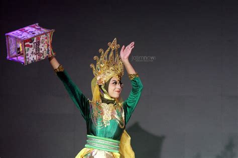Foto Tari Damar Kurung Sanggar Seni Nyai Ageng Pinatih Gresik