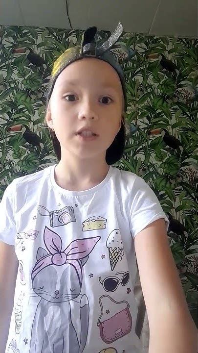 пошёл в туалет Youtube