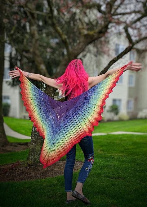 “a Dope Space For Crocheters” 30 People Share Their Best Crochet Art