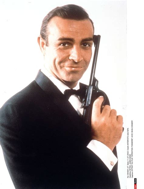 Sean Connery As James Bond At Beverly Eisen Blog