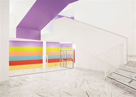 Stone Base Supports Stacked Classrooms At Pfp Architekten School