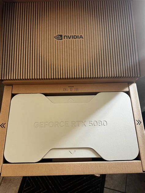 New Nvidia Geforce Rtx 5080 16gb Gddr7 Graphics Card Fe In Hand