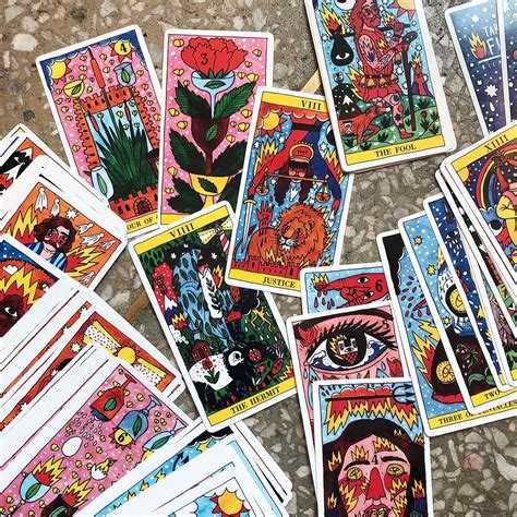 스페인책방 스페인책방 희귀템🌹 스페인의 일러스트레이터 리까르도 까볼로의 그림으로 만든