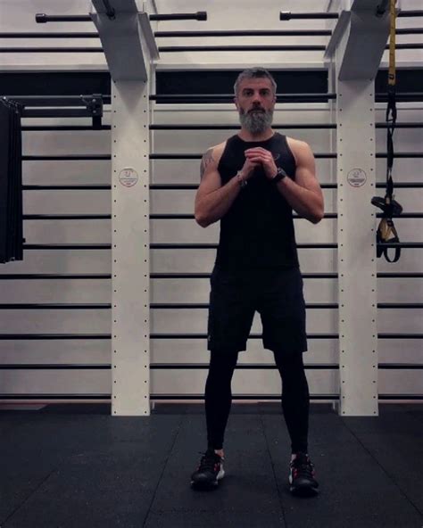 142 Aprecieri 2 Comentarii Andrei Alex Mutu Andreialexm Pe