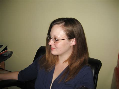 Amanda Pussy Spread Open Fully Exposed Photo 7 194 109201134213