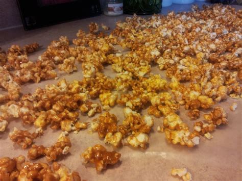 Lazy Caramel Corn {a No Bake Recipe } ~ Im A Lazy Mom