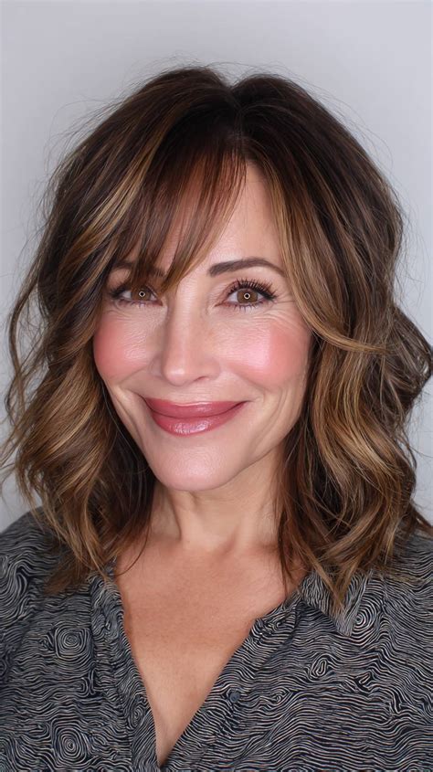 25 Effortless Collarbone Length Hair Styles That Look Better After 40
