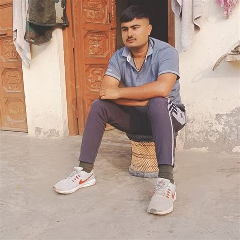 Shubham Singh Shubhamsinghrj05 • Threads Say More
