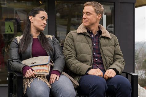 Resident Alien Czyli Kosmiczny Przystanek Alaska Recenzja Serialu