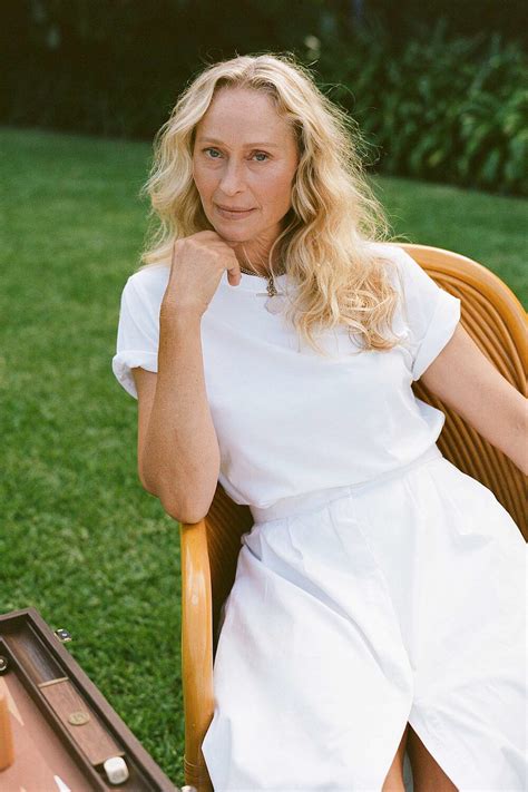 Kate Bell Louisa Models