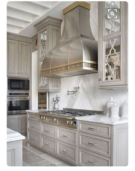 Pin By Lady On Kitchen Luxury Kitchens Kitchen Remodel Home Decor