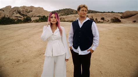 Crys And Genock Gabriel Transmiten Que El Cielo Está Al Alcance De Todos