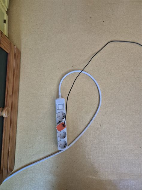 콘센트에 불꽃하고 스파크가 3초간 보였었는데 자유 에펨코리아