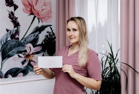 Golden Massage Dominika Dubiel Rzeszów Zarezerwuj Wizytę Online Ceny Opinie Zdjęcia