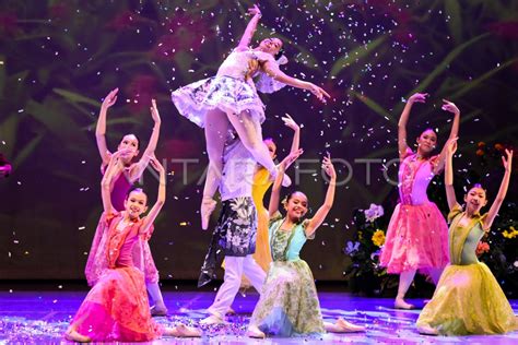 Si Kabayan Ballet Dance Show Antara Foto
