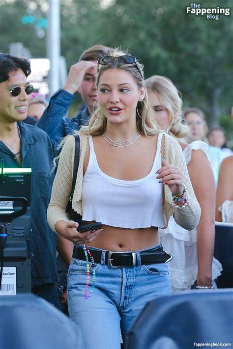 Madelyn Cline Leaked Nudes Media Content Hub