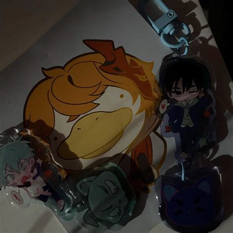 Alien Stage Linked Charms Ivan Mizu Luka Till Hyunna Etsy