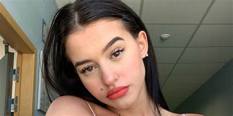 Léa Elui Qui Est La Française Le Plus Suivie Sur Les Réseaux Sociaux