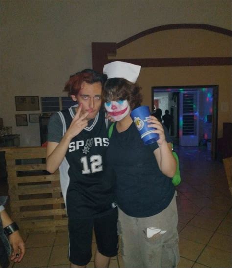 Late On Twitter Con Mi Compa Eluriel