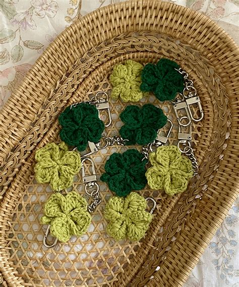 핸드메이드 네잎클로버 뜨개키링 열쇠키링 가방고리 행운키링 에이블리
