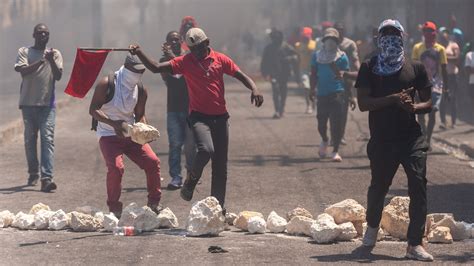 Erhöhung Der Treibstoffpreise Heftige Ausschreitungen In Haiti