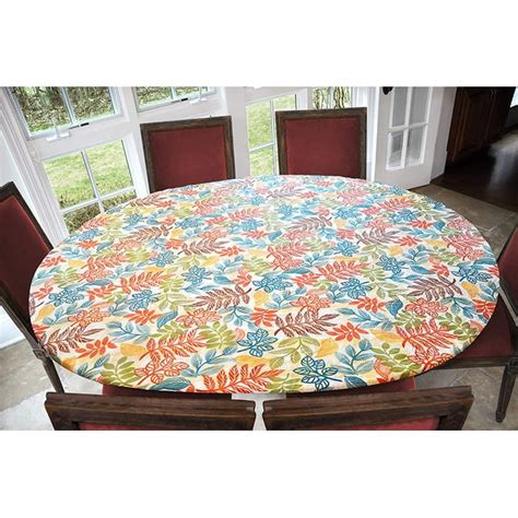 Laminet Deluxe Elastic Edge 68” X 48” All Over Leaves Flannel Backed