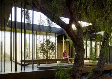 Aidlin Darling Uses Rammed Earth For Stanford Meditation Centre