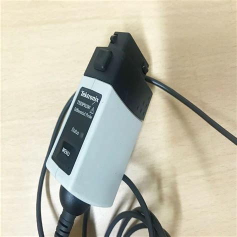 泰克（tektronix Thdp0100 Thdp0200高压差分探头 哔哩哔哩