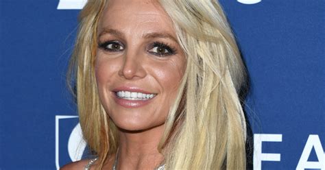 Britney Spears Breaks Silence About Her Virginity And Reveals The Truth After Years